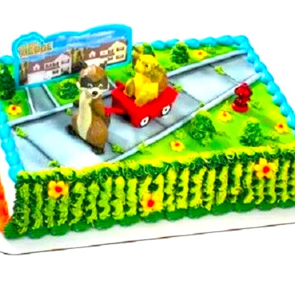 Party Supplies | 3 Over The Hedge Cake Topper | Poshmark